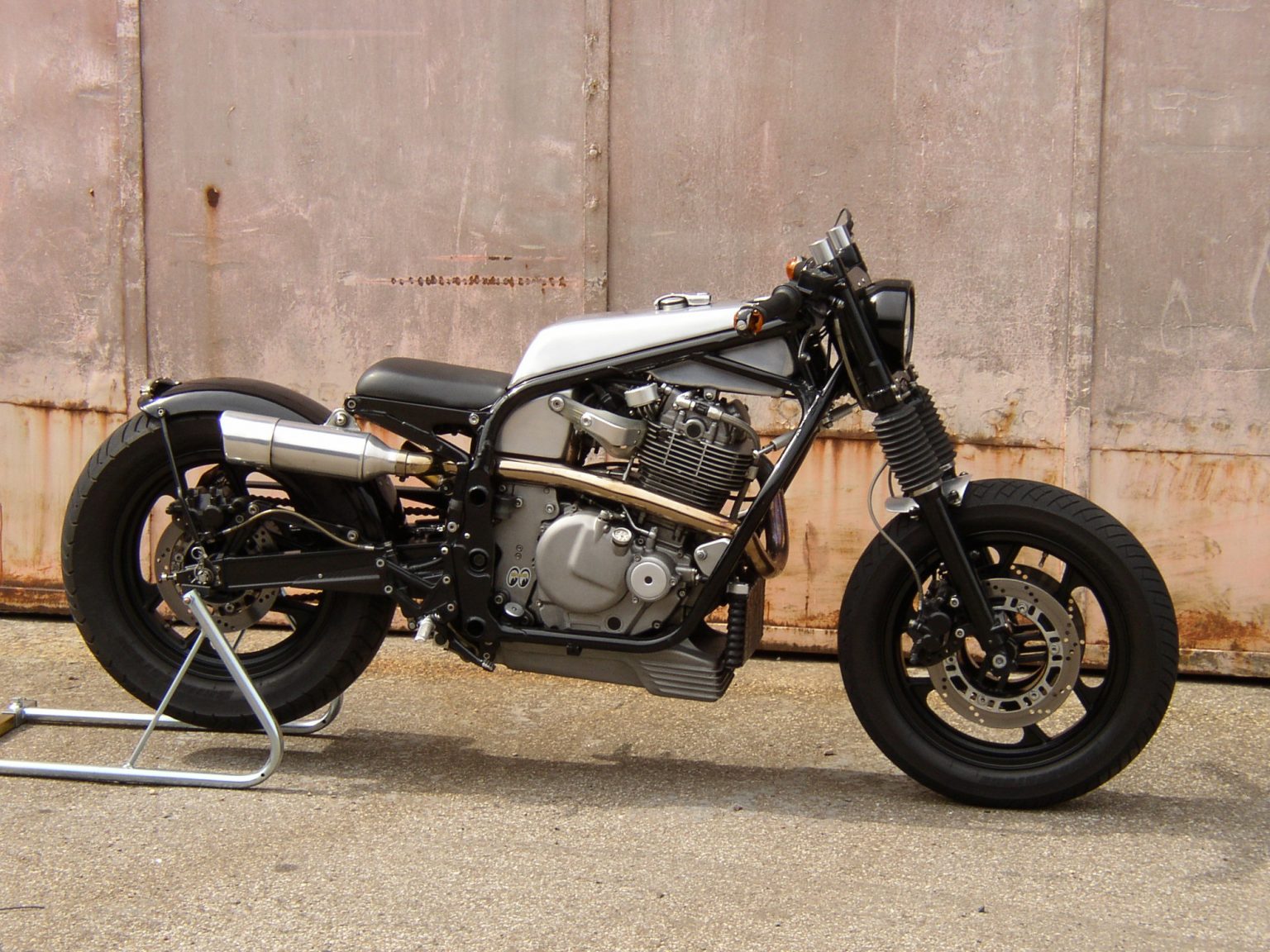 Single Hot Rod • JvB-moto