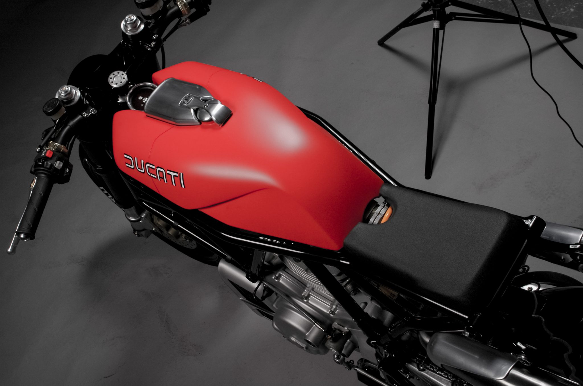 Ducati Flat Red • JvB-moto
